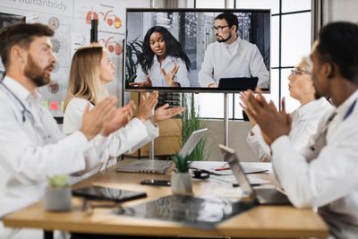 Online Presentations: Make Them Count In Your Course!